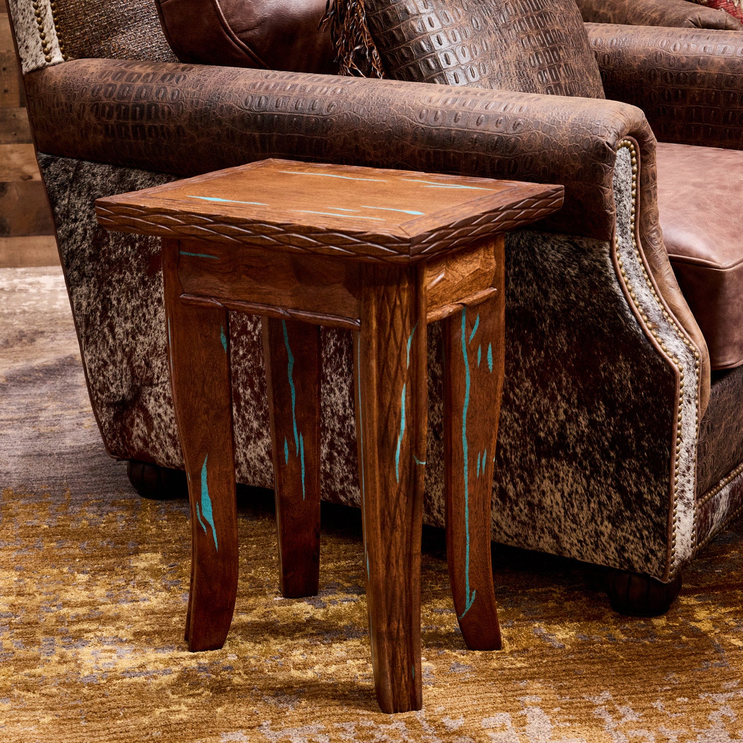 Martini Mesquite Side Table – Hat Creek Interiors