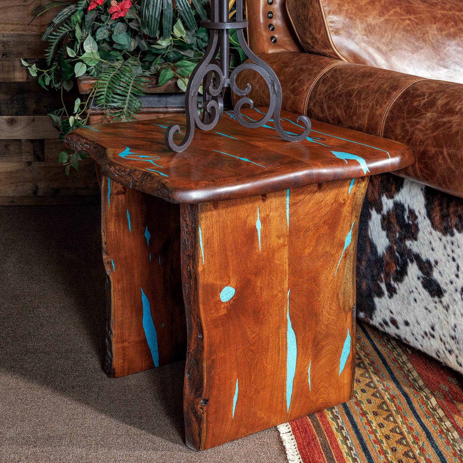 Lorena Mesquite End Table – Hat Creek Interiors